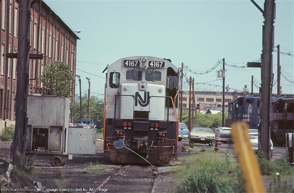 NJ Transit U34CH 4167